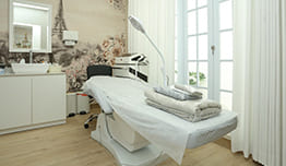 BCA - Lucent Clinic Semarang - Special Privileges